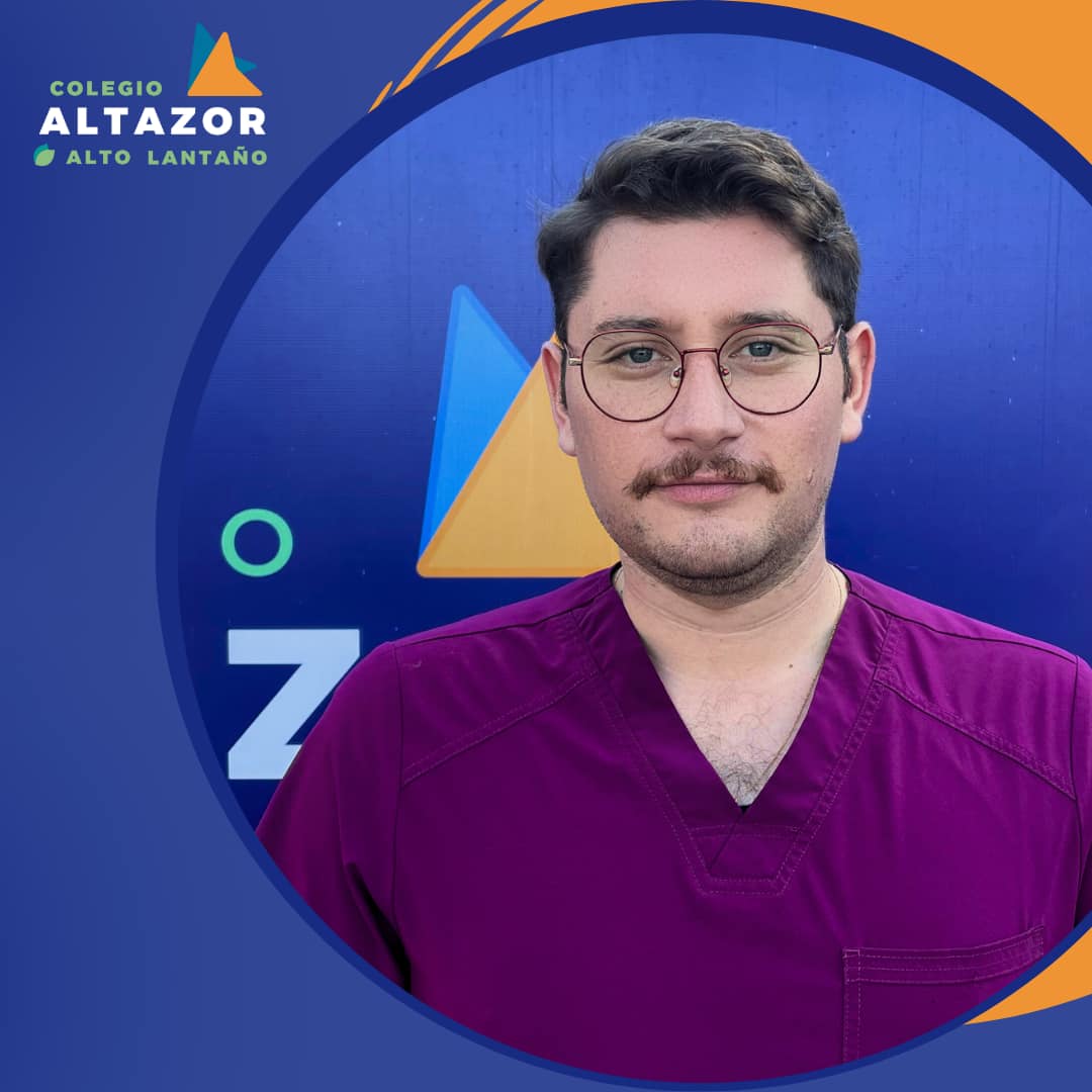 Profesores jefe media - Centro Educacional Altazor